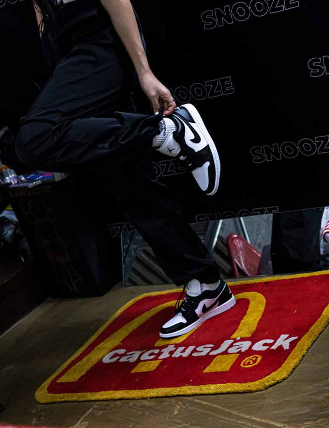 Shop Fashion Apparel, Sneakers, & More | Snooze Store