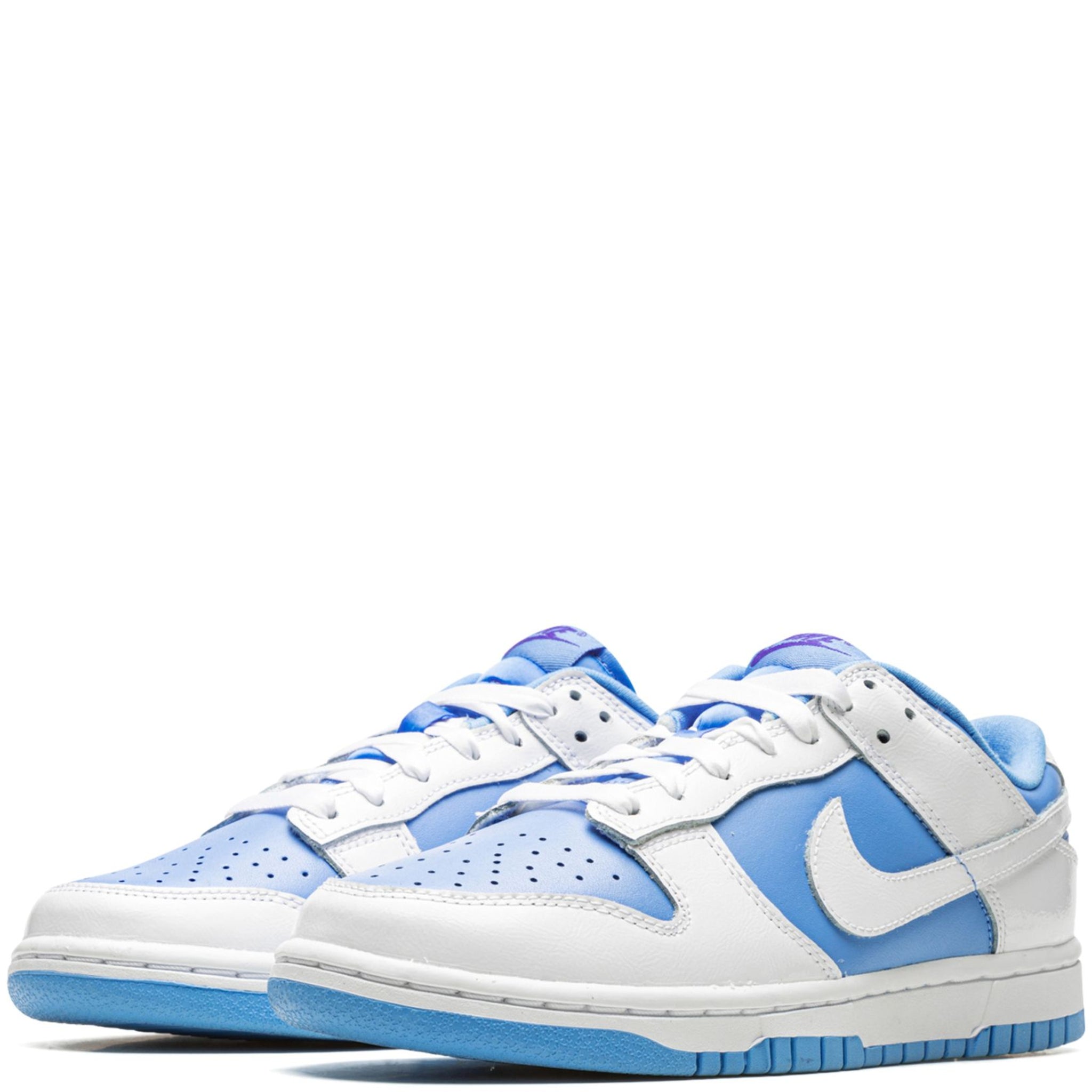 NIKE DUNK LOW REVERSE UNC (W) – SNOOZE STORE